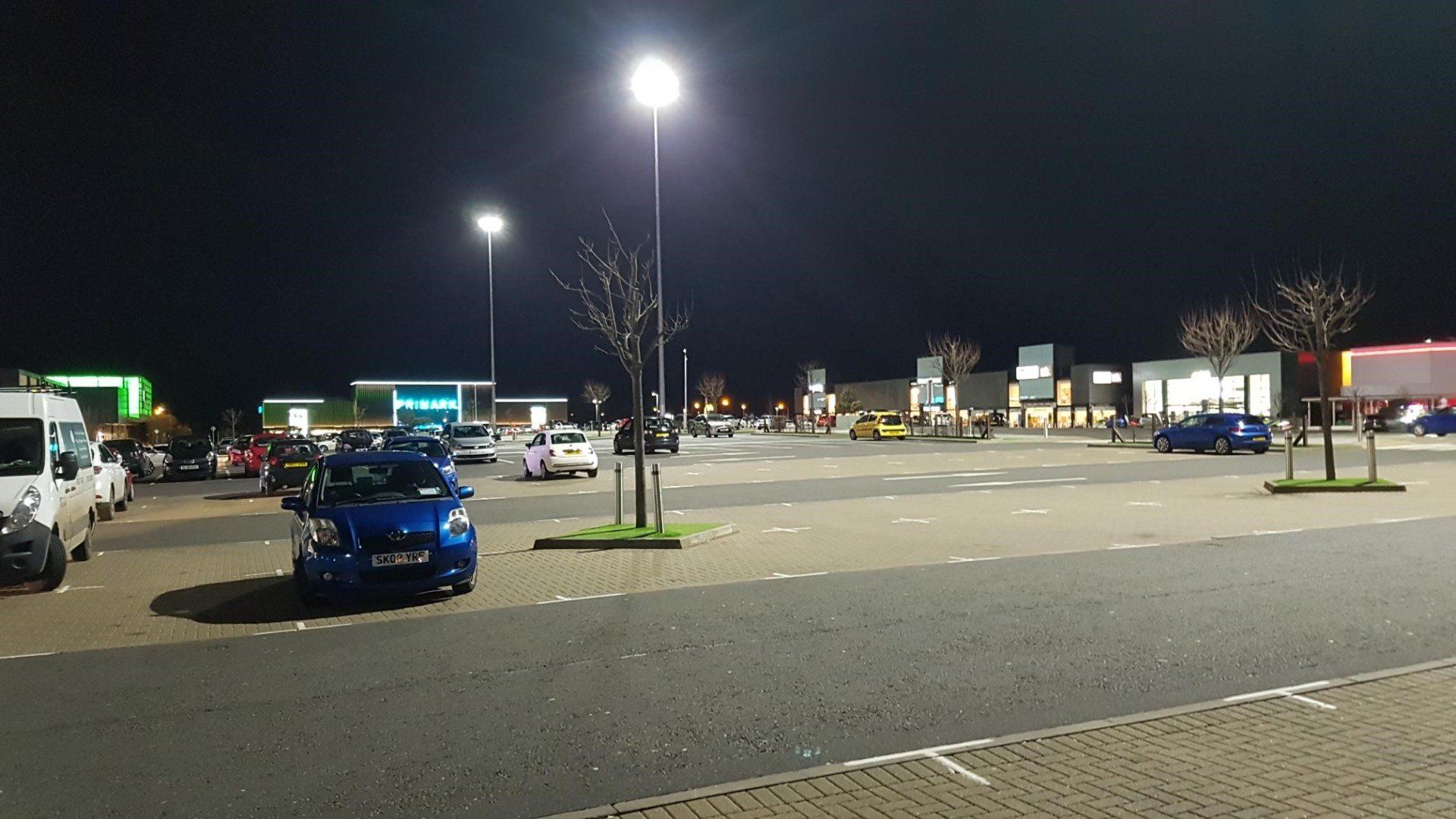FORT KINNAIRD RETAIL PARK